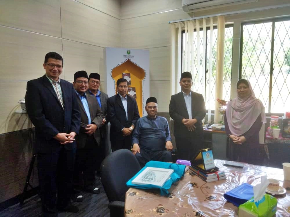 Kunjungan Hormat Ke Pusat Penyelidikan Mazhab Syafie, Universiti Islam ...